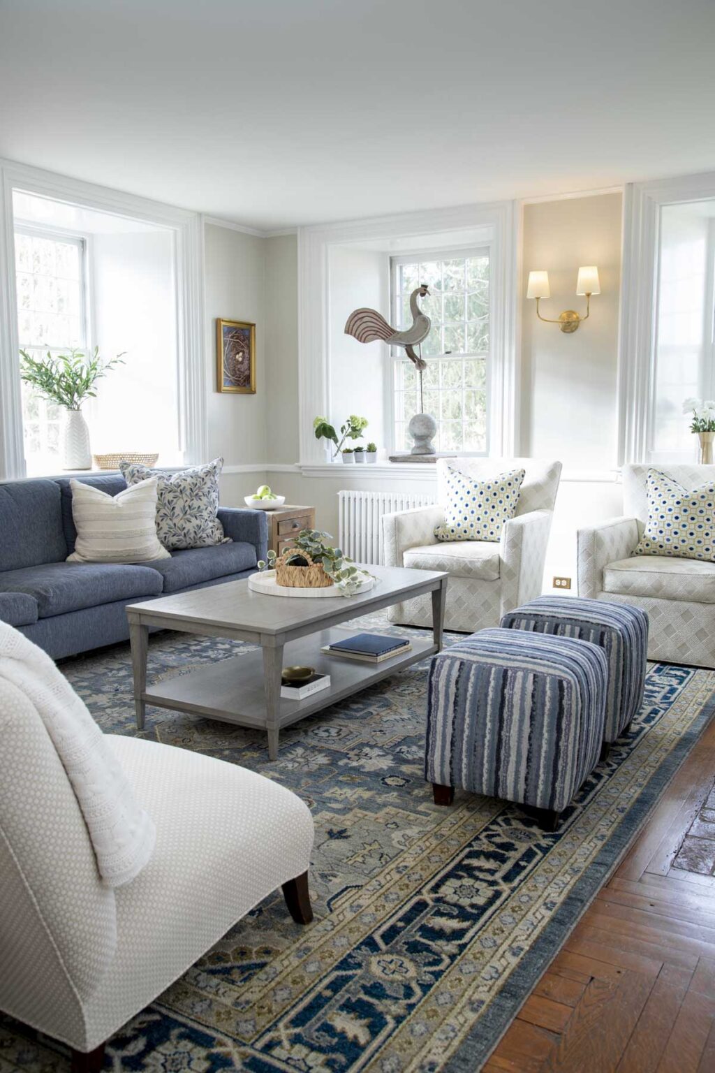 How To Use Accented Neutral Color Scheme in Your Interior Design - A ...